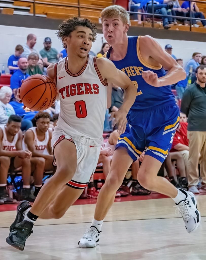 Lexington Tigers Knock Off Jackson Christian Eagles – Lexington Progress