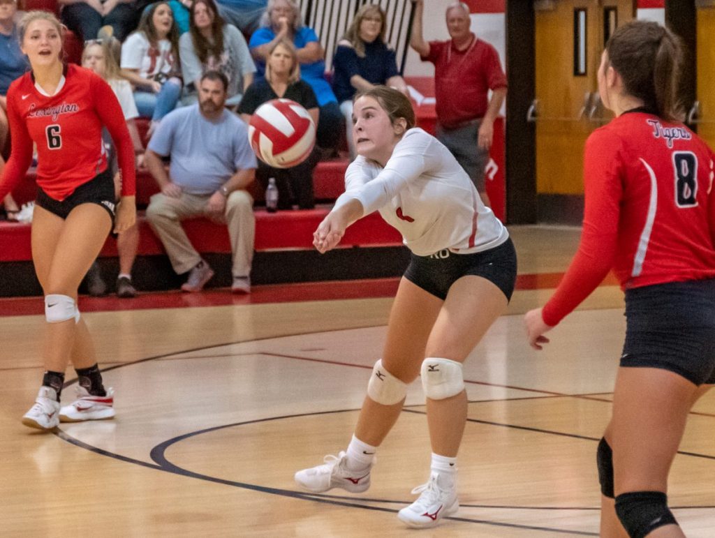 Lady Tigers Split Games in Tri-Match – Lexington Progress