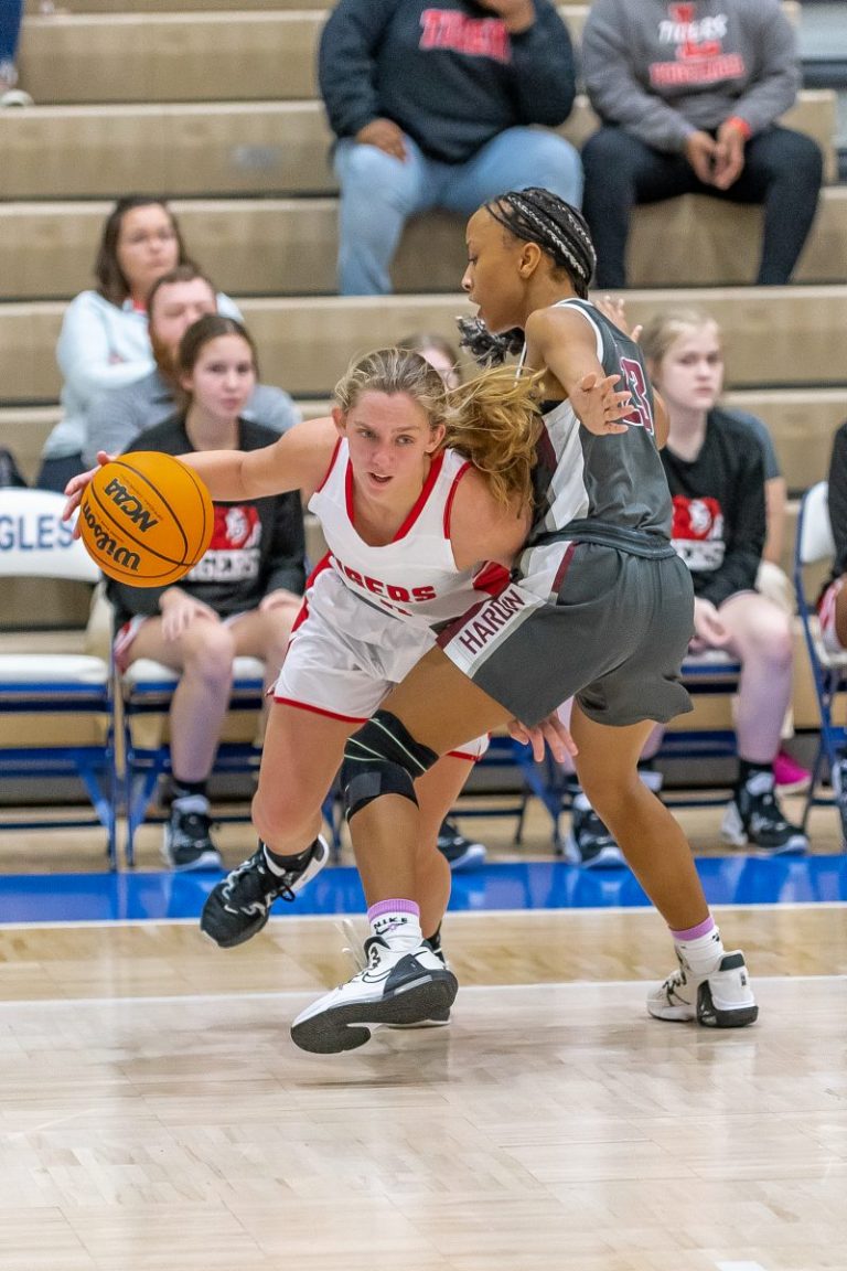 Lady Tigers Win Consolation Game – Lexington Progress