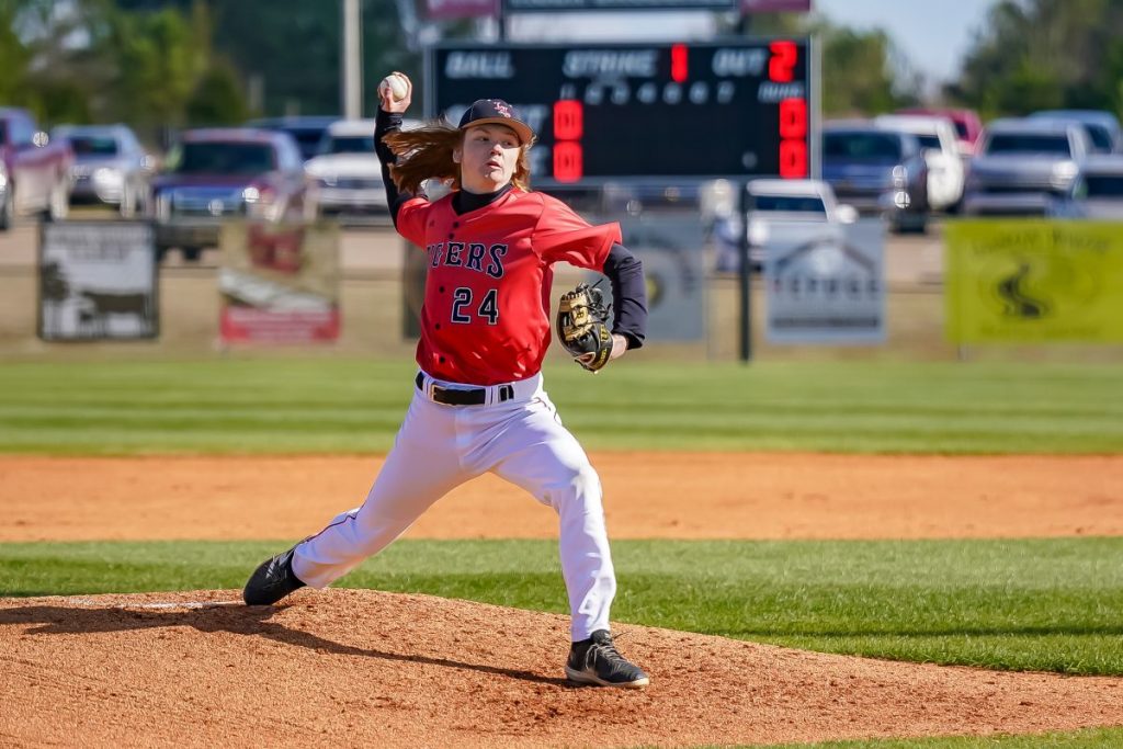 Lexington Tigers Baseball Team Defeat Lions Twice – Lexington Progress