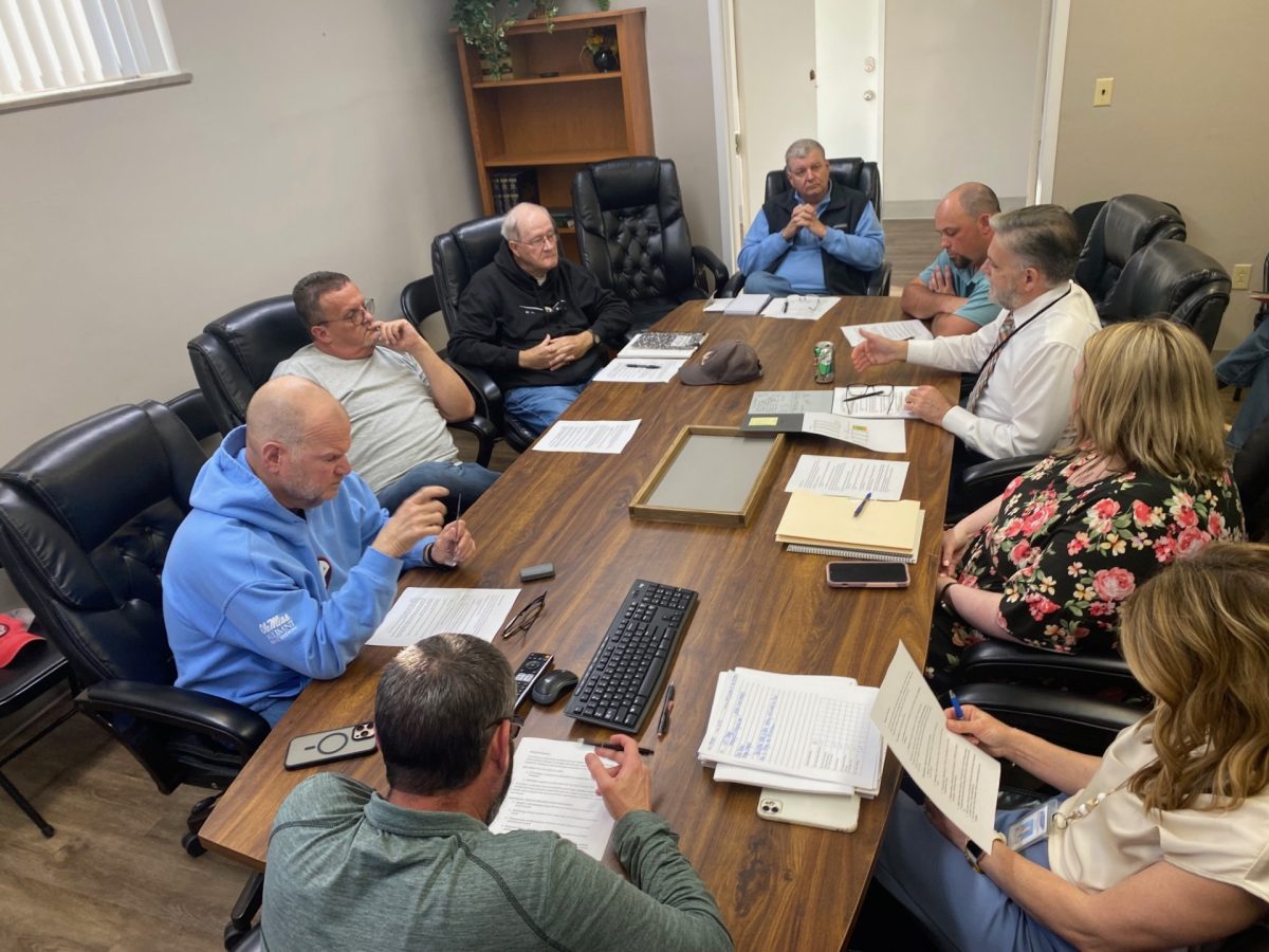 County School Board Reviews Budget Numbers – Lexington Progress