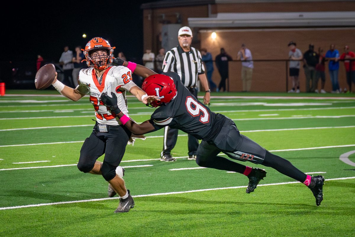 Tigers Fall Just Short Against South Gibson in 27-20 Battle – Lexington ...