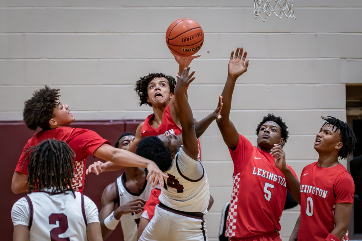 Lexington Big Red Tigers Earn Close Win Over Liberty – Lexington Progress